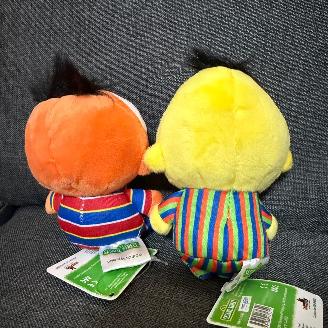 [CLEARANCE SALE] Sesame Street Ernie and Bert + Barney BJ and Baby Bop ...