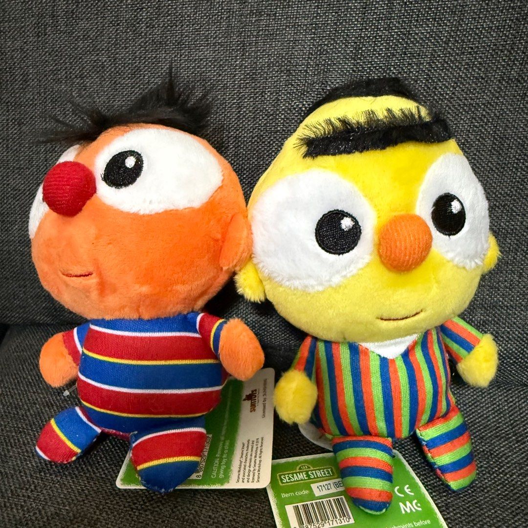 [CLEARANCE SALE] Sesame Street Ernie and Bert + Barney BJ and Baby Bop ...