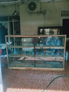 Etalase warung Dijual | Carousell Indonesia