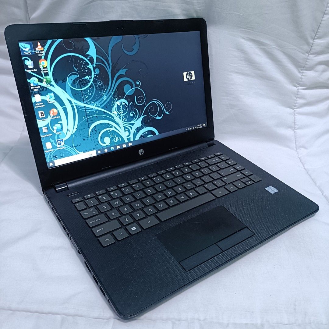 HP Laptop 14, Core i3 6th gen 8gb Ram 128gb SSD, 14 inches No issue ...