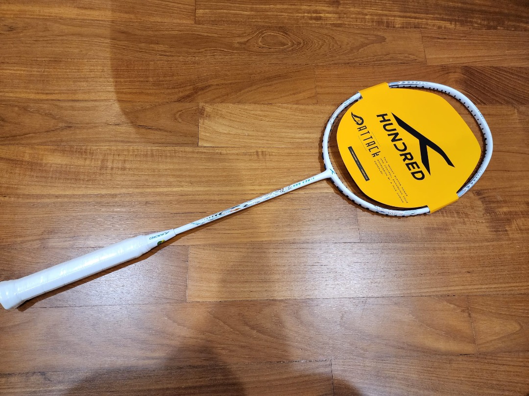 HUNDRED T-REX 800 Badminton Racket, Sports Equipment, Sports & Games ...