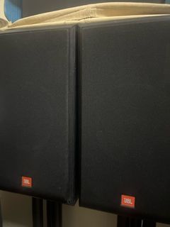 JBL FLIP 6, Audio, Soundbars, Speakers & Amplifiers on Carousell