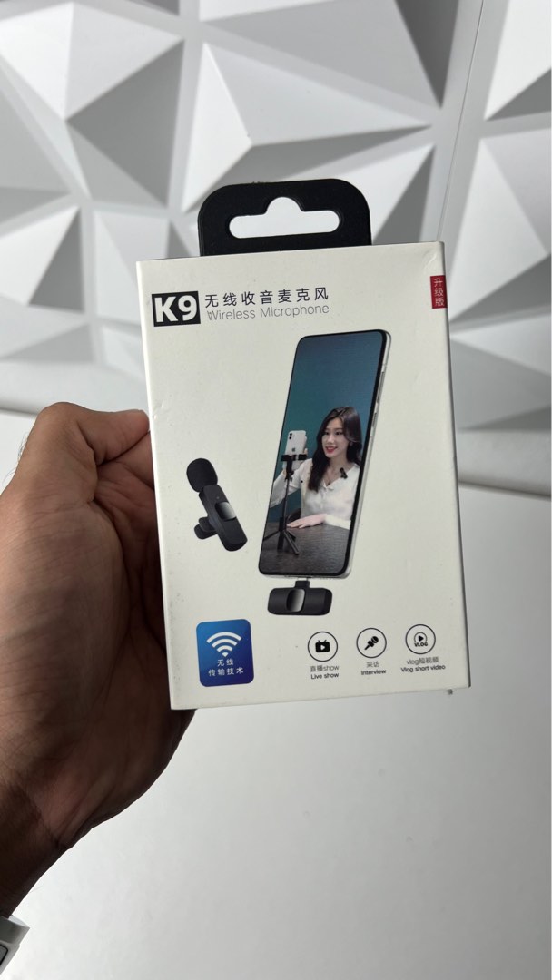 K9 WIRELESS MICROPHONE, Audio, Microphones on Carousell