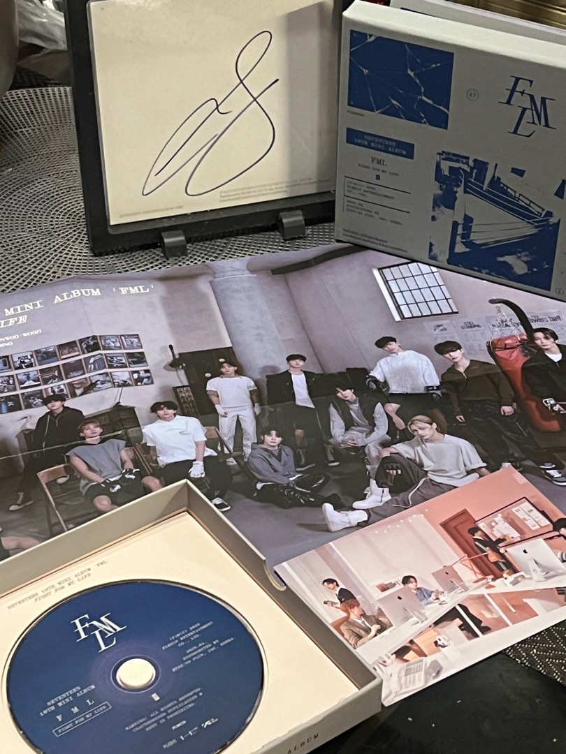 MINGHAO SIGNATURE WITH FML ALBUM AND TWO PHOTOCARDS, Audio, Portable ...