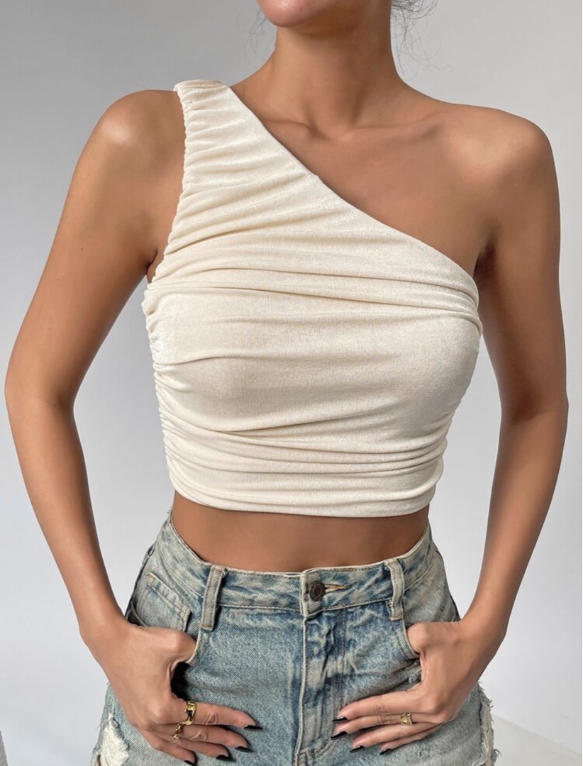 One sided top, Women's Fashion, Tops, Sleeveless on Carousell