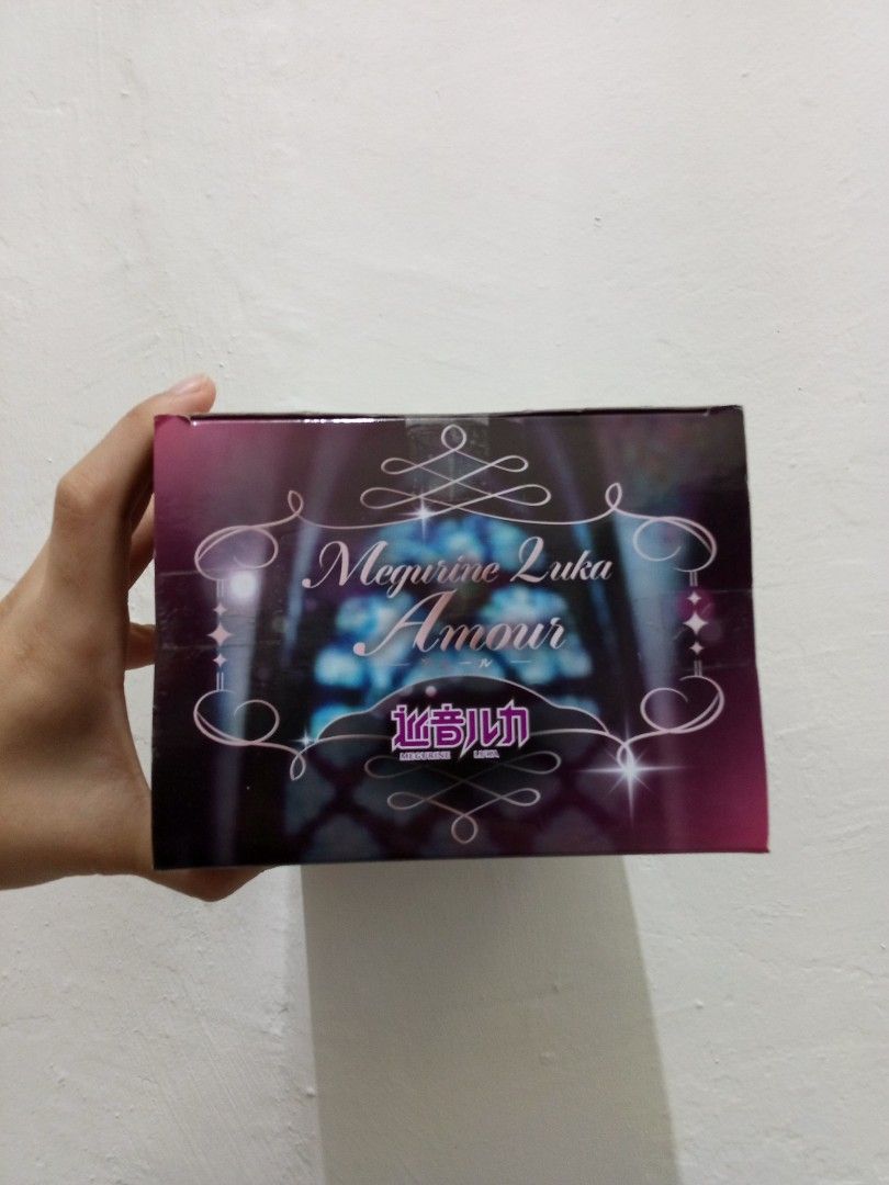 Original Sega Vocaloid Megurine Luka Amour Ver. Super Premium Figure ...