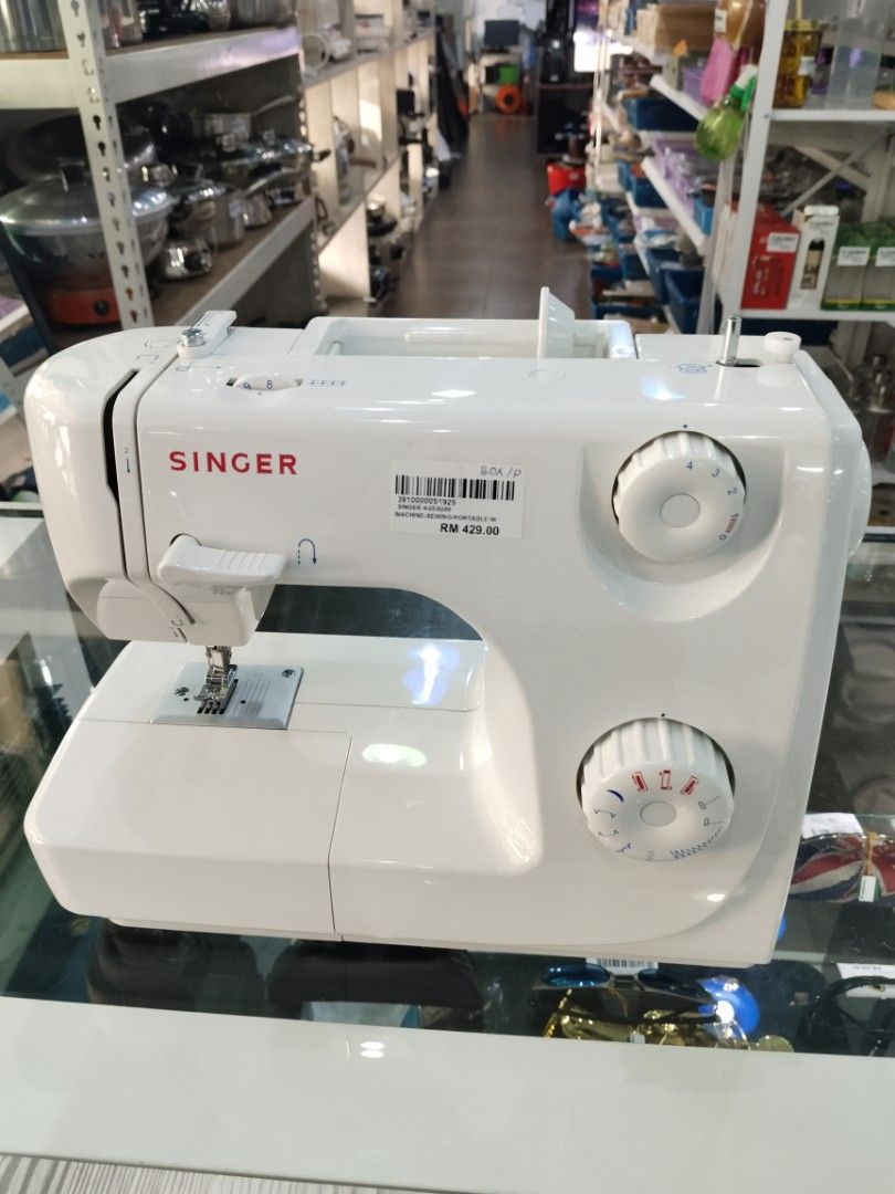 PORTABLE SINGER SEWING MACHINE, TV & Home Appliances, Other Home ...