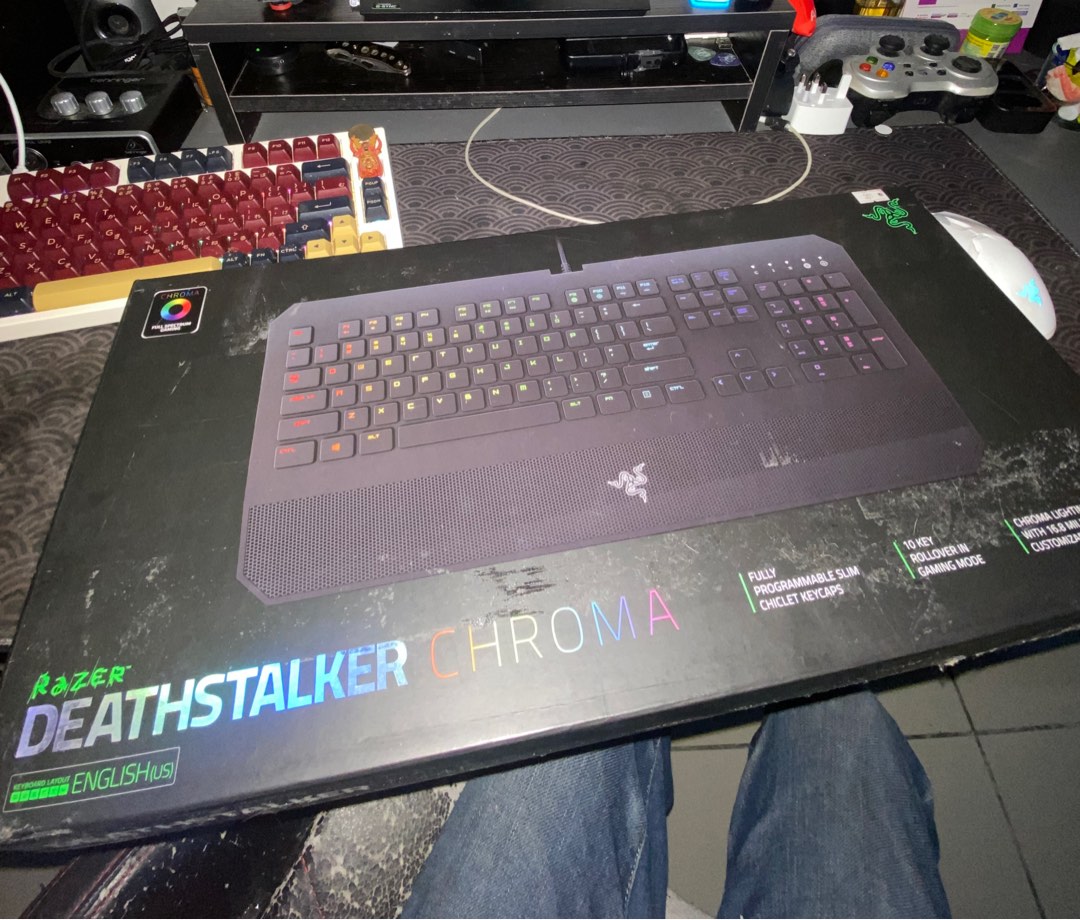 Razer Deathstalker Chroma Gaming Keyboard, Computers & Tech, Parts ...