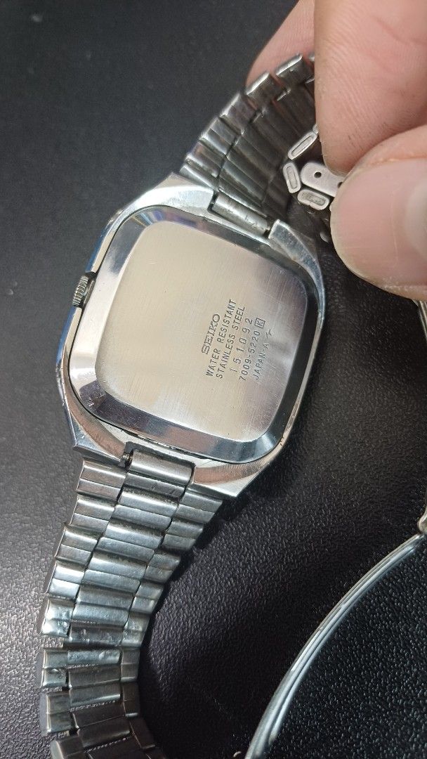 Seiko 5 tank Automatic, Men's Fashion, Watches & Accessories, Watches ...