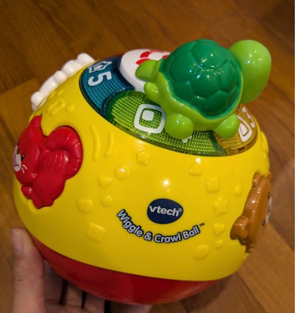 Vtech wiggle and crawl ball, Babies & Kids, Infant Playtime on Carousell