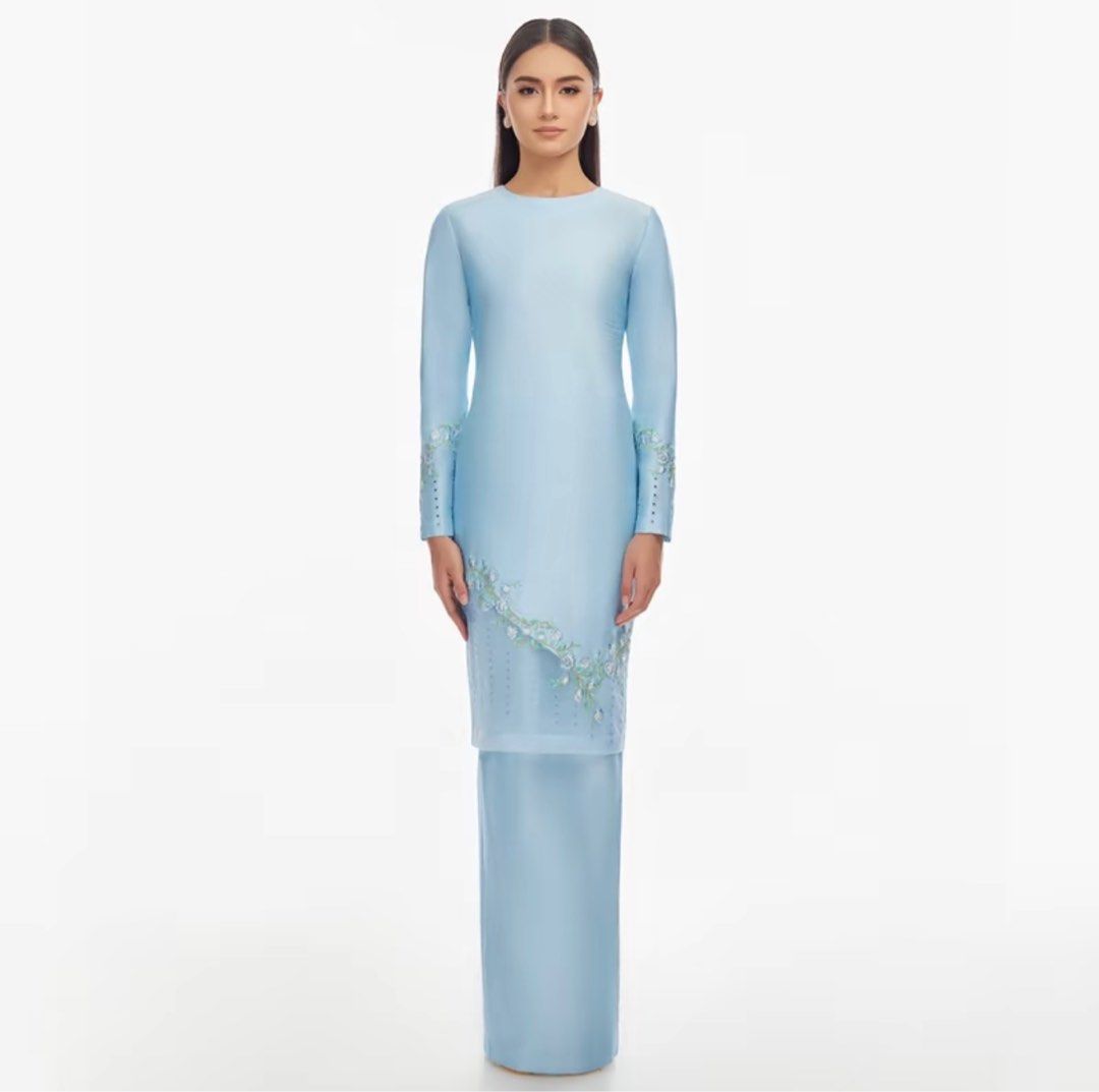 Wanzar Anika Kurung in Baby Blue, Women's Fashion, Muslimah Fashion ...