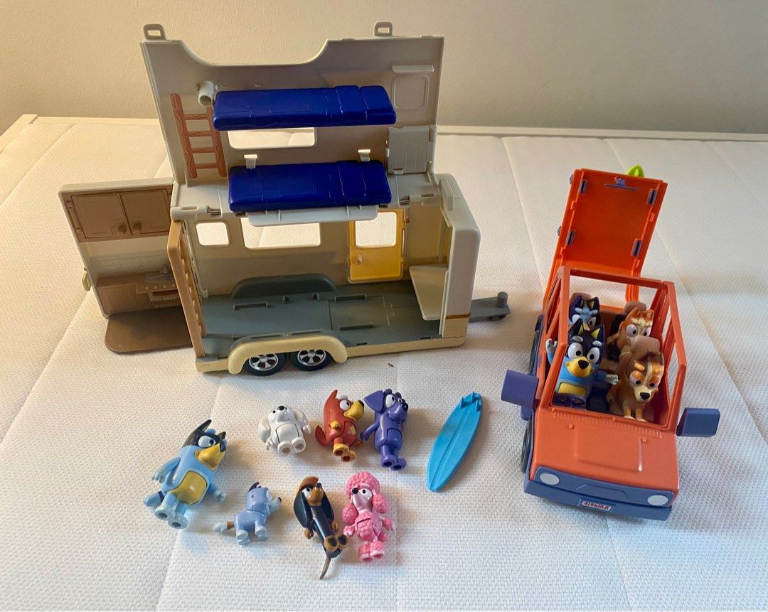 Bluey Bundle - Car & Caravan Play Set with Many Characters, Hobbies ...