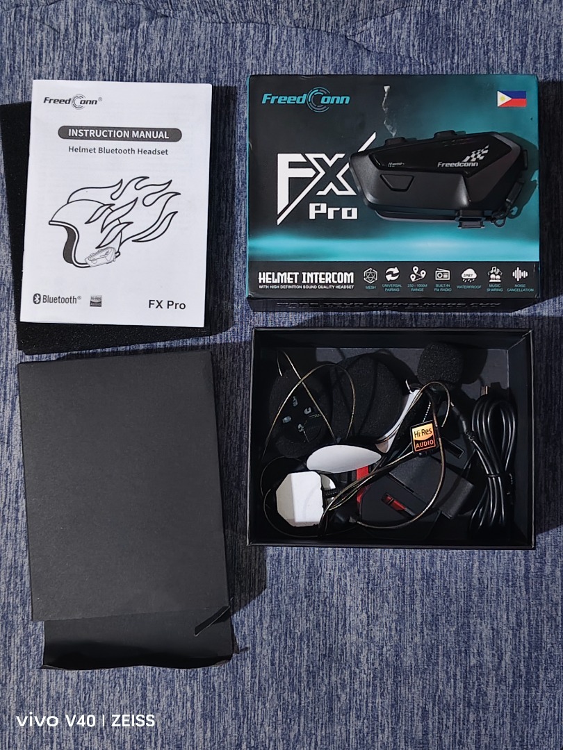 Freedconn FX Pro Mesh Helmet Bluetooth Intercom, Motorbikes, Motorbike ...