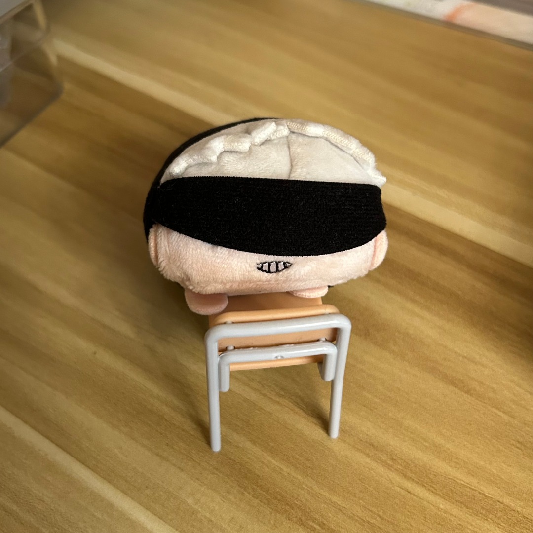 gojo satoru noru chara jump shop jujutsu kaisen, Hobbies & Toys ...