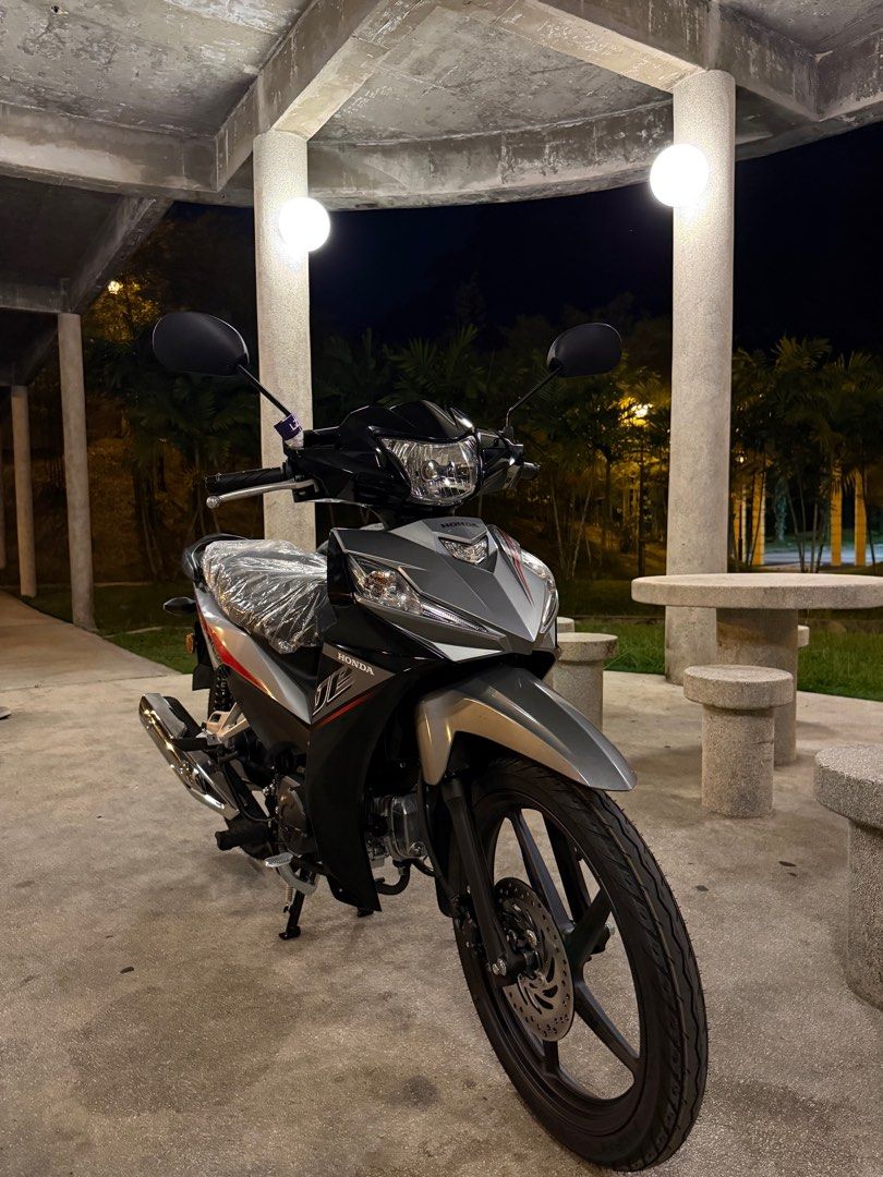 Honda Wave Alpha 110, Motorbikes on Carousell