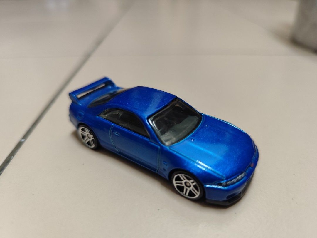 Hot Wheels Nissan Skyline GTR R33 First Edition HW Then and Now 2018 ...