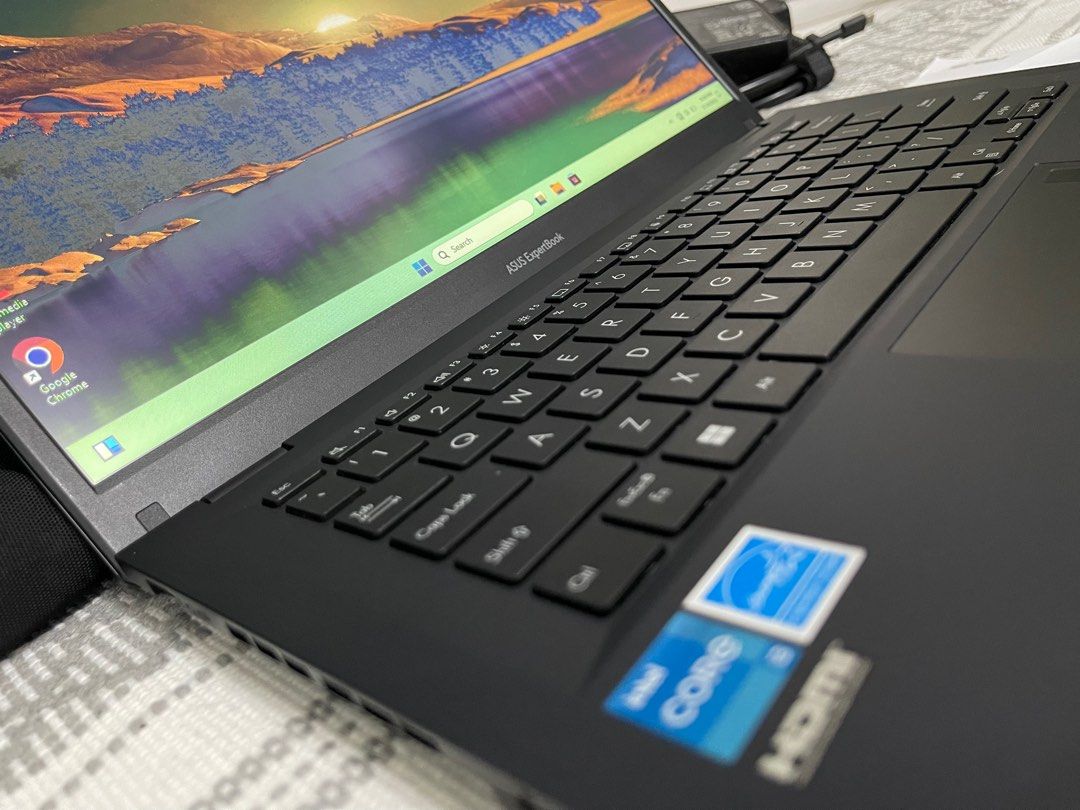 Laptop asus 2024 6core TIPTOP LIKE NEW SPEED SSD, Computers & Tech ...
