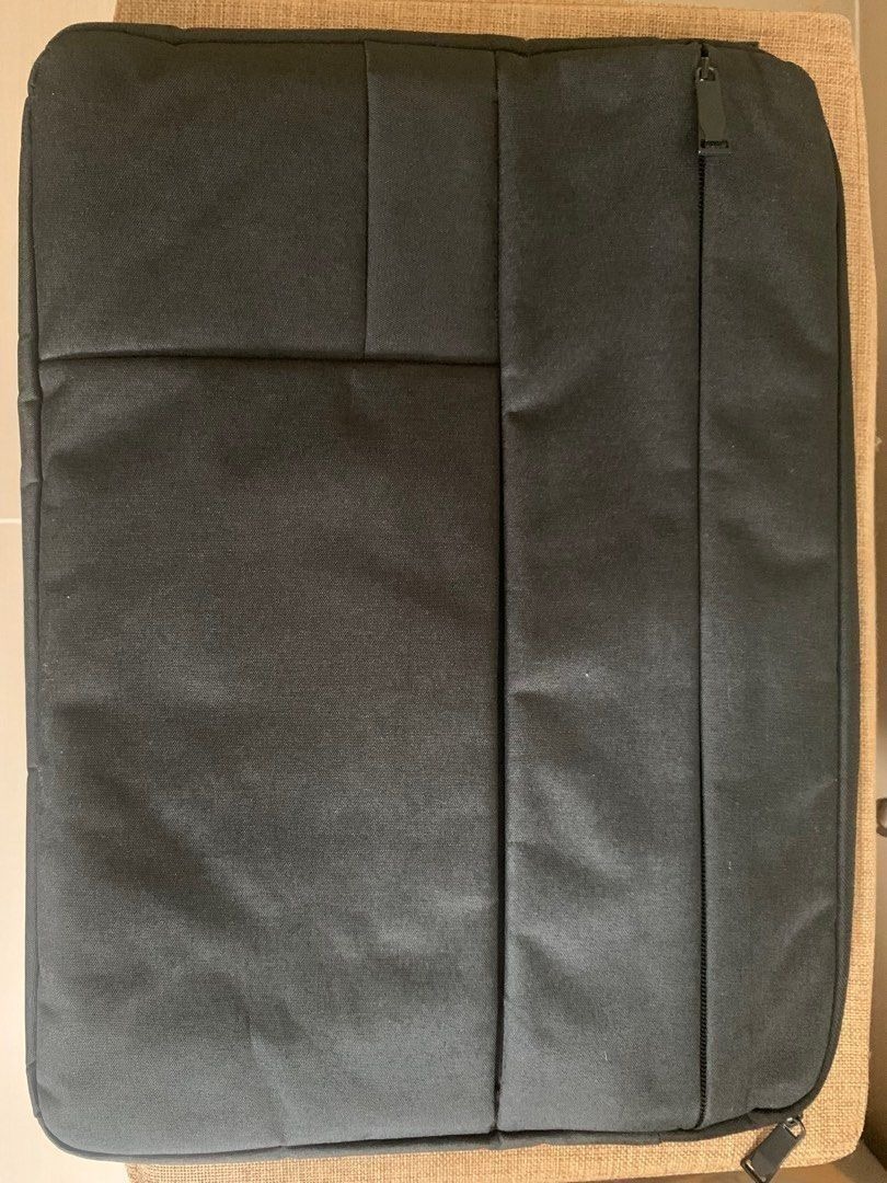 Laptop foam sleeve with compartments for 15.6inch laptop, Computers ...