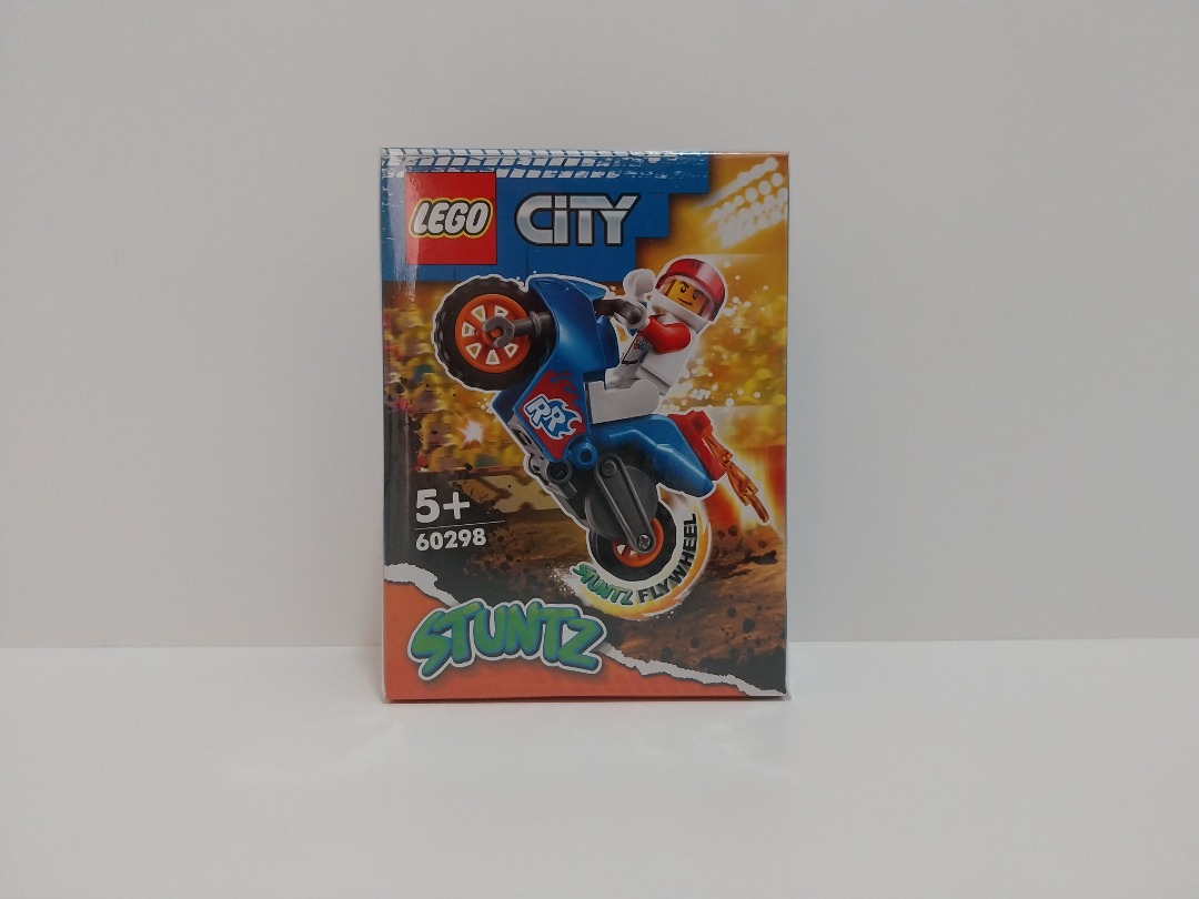 LEGO 60298 City Rocket Stunt Bike 火箭特技人電單車, 興趣及遊戲, 玩具 & 遊戲類 - Carousell