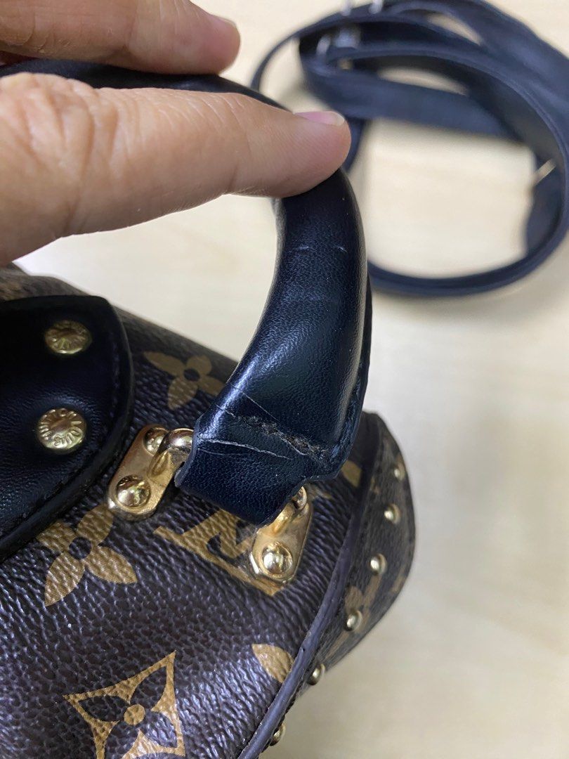 Lv box defect itwm, Women's Fashion, Bags & Wallets, Cross-body Bags on ...
