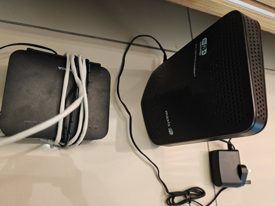 Maxis Wifi 6 Mesh and Modem, Computers & Tech, Parts & Accessories ...