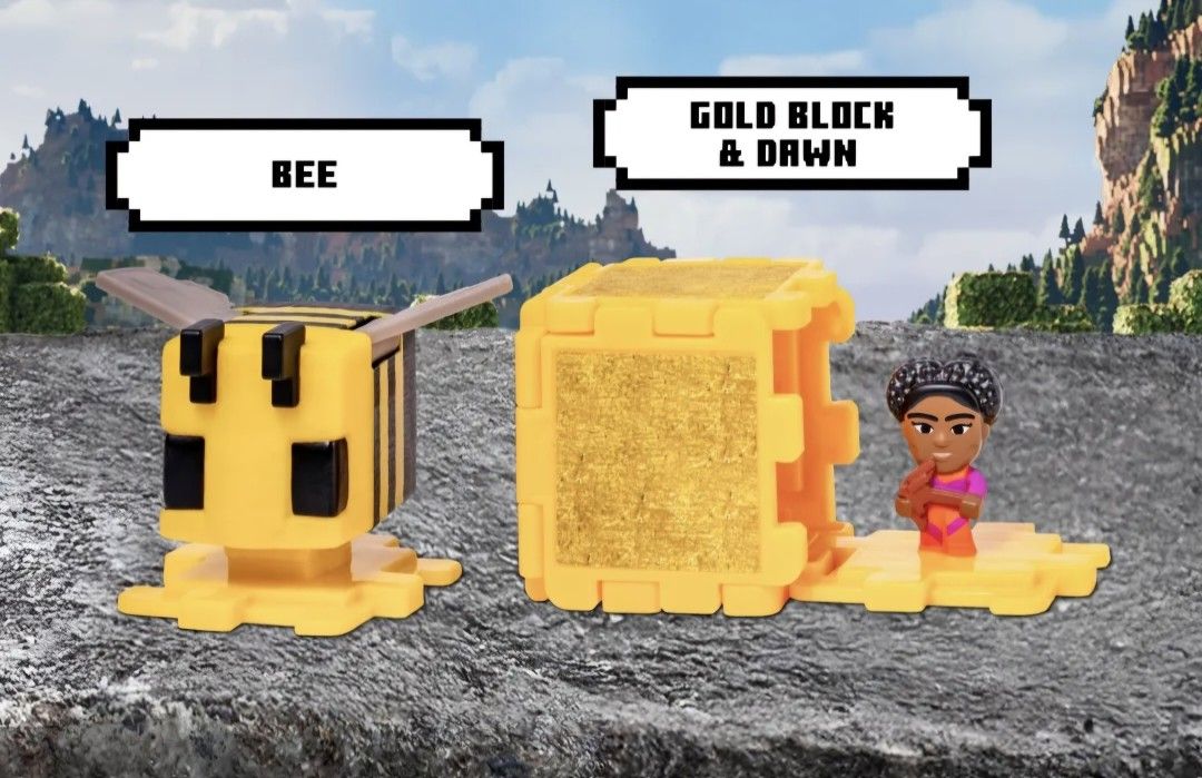 [Free tracked mailing]Mcd A Minecraft Movie Toy - Bee / Gold Block ...