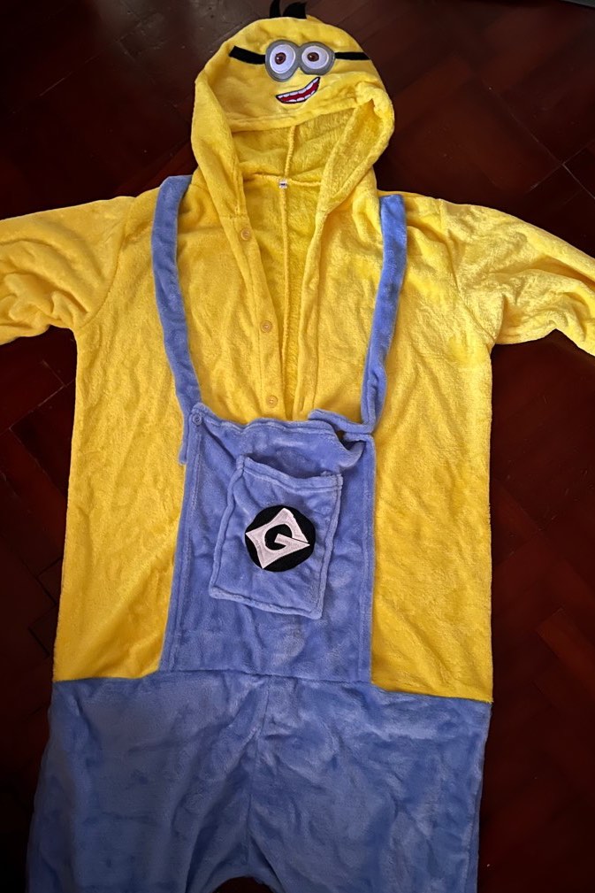 minion suit/costume (pls read description), Women's Fashion, Coats ...