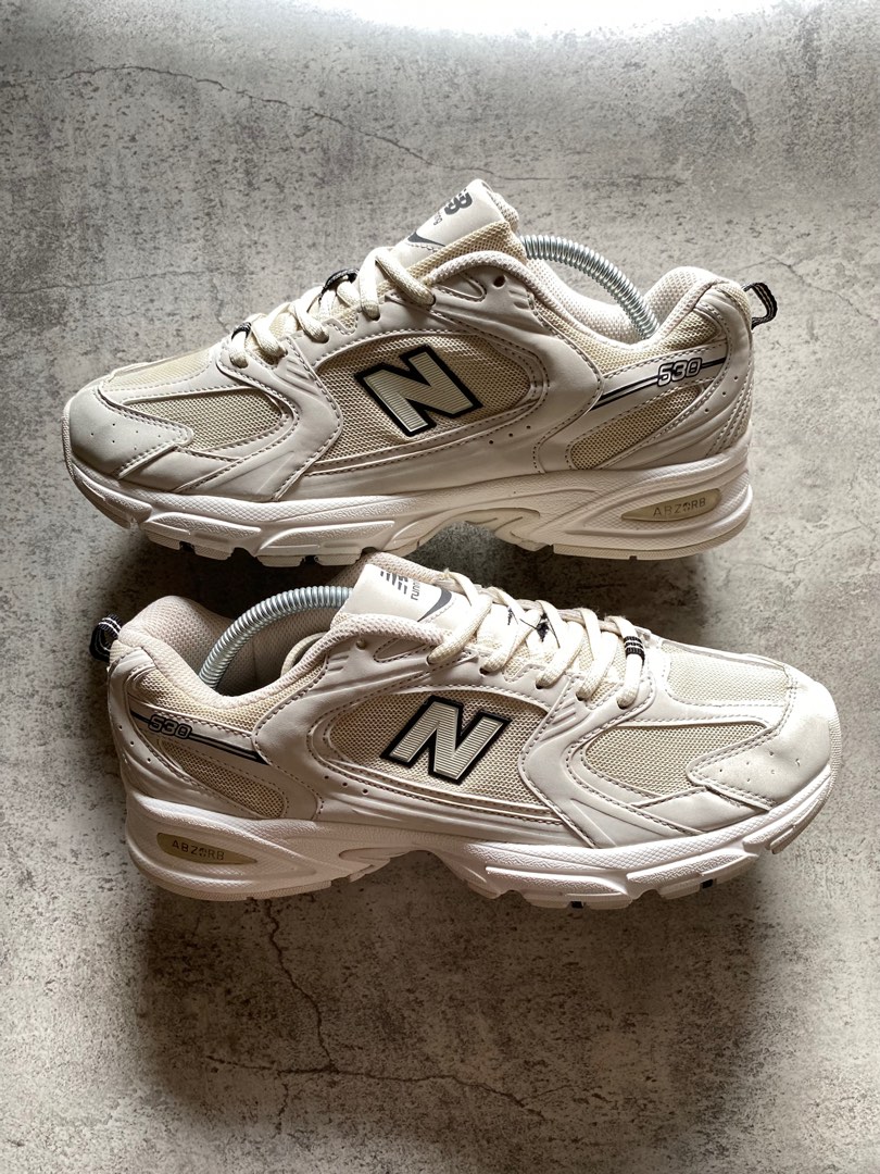 NEW BALANCE 530 RUNNING 43/27,5CM, Fesyen Pria, Sepatu , Sneakers di ...