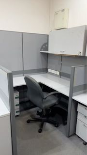 4 in 1, 2 in 1, 8 in 1, 6 in 1 Executive Workstation, with partion ...