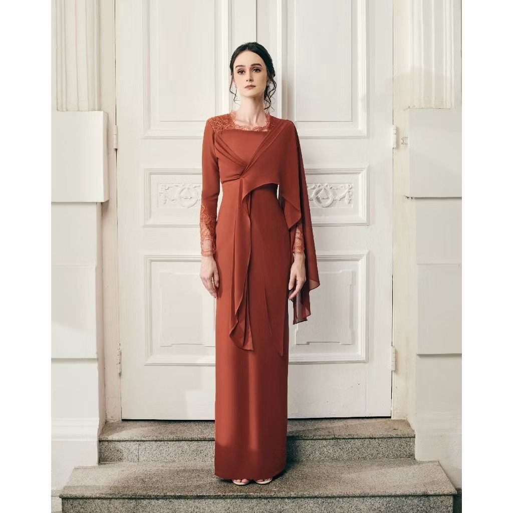 QISZAR CLEO LUXE TIMELESS RAYA, Women's Fashion, Muslimah Fashion ...