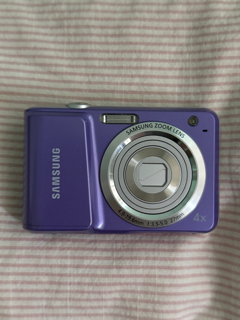 Samsung ES25 digicam, Photography, Cameras on Carousell