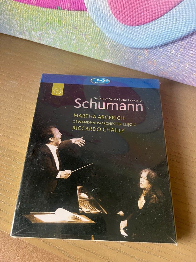 全新 Schumann MARTHA ARGERICH blu-ray 藍光, 書籍、休閒與玩具, 樂器、音樂相關, CD、DVD在旋轉拍賣