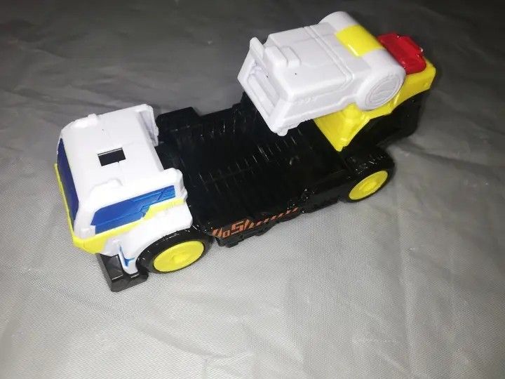 Sentai Lupinranger VS Patranger DX Cyclone Dial Fighter and Crane ...