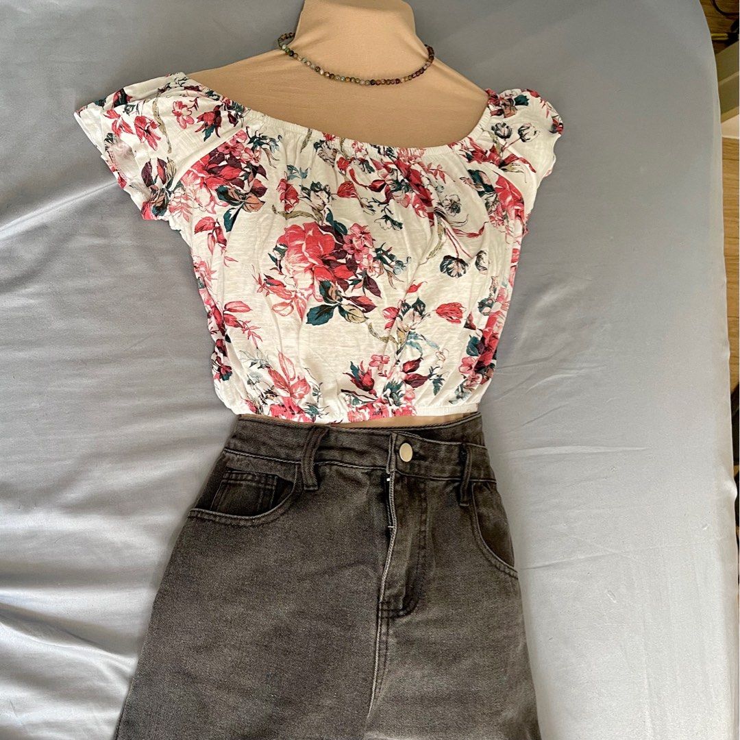 SS14. OFF WHITE FLORAL CROP TOP OFF SHOULDER (BERSHKA) ACUBI ARTSY ...