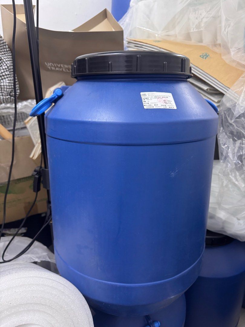 Tong Biru 50 Liter, Furniture & Home Living, Bathroom & Kitchen ...