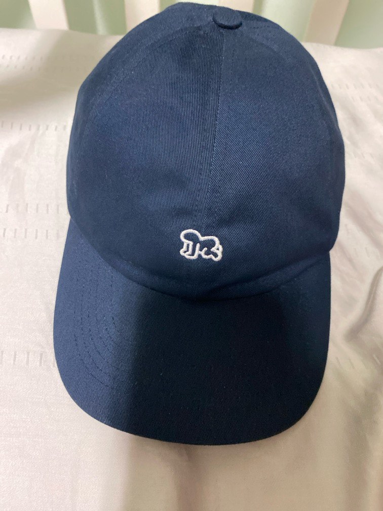 Uniqlo cap, Men's Fashion, Watches & Accessories, Caps & Hats on Carousell