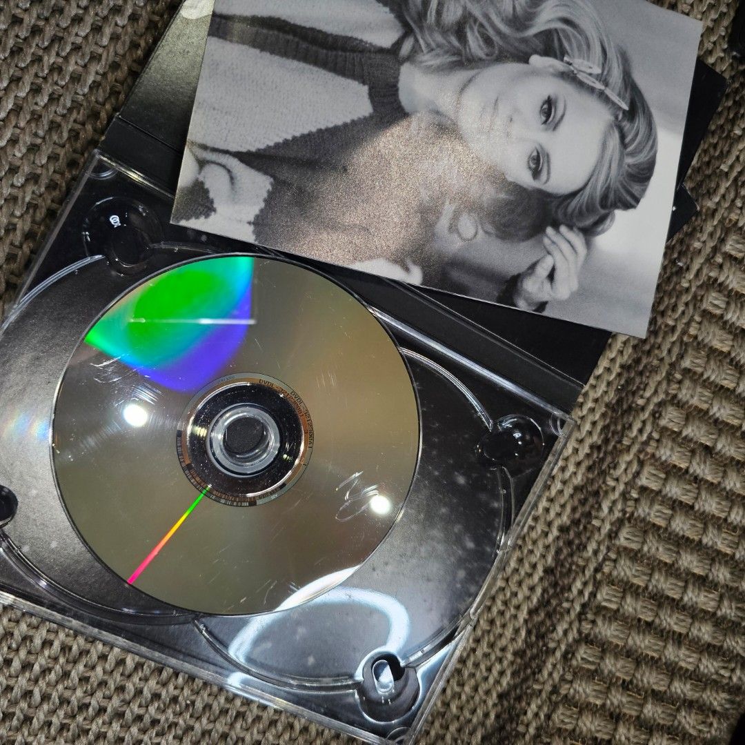 Adele Live at the Royal Albert Hall - DVD Only , missing audio CD ...