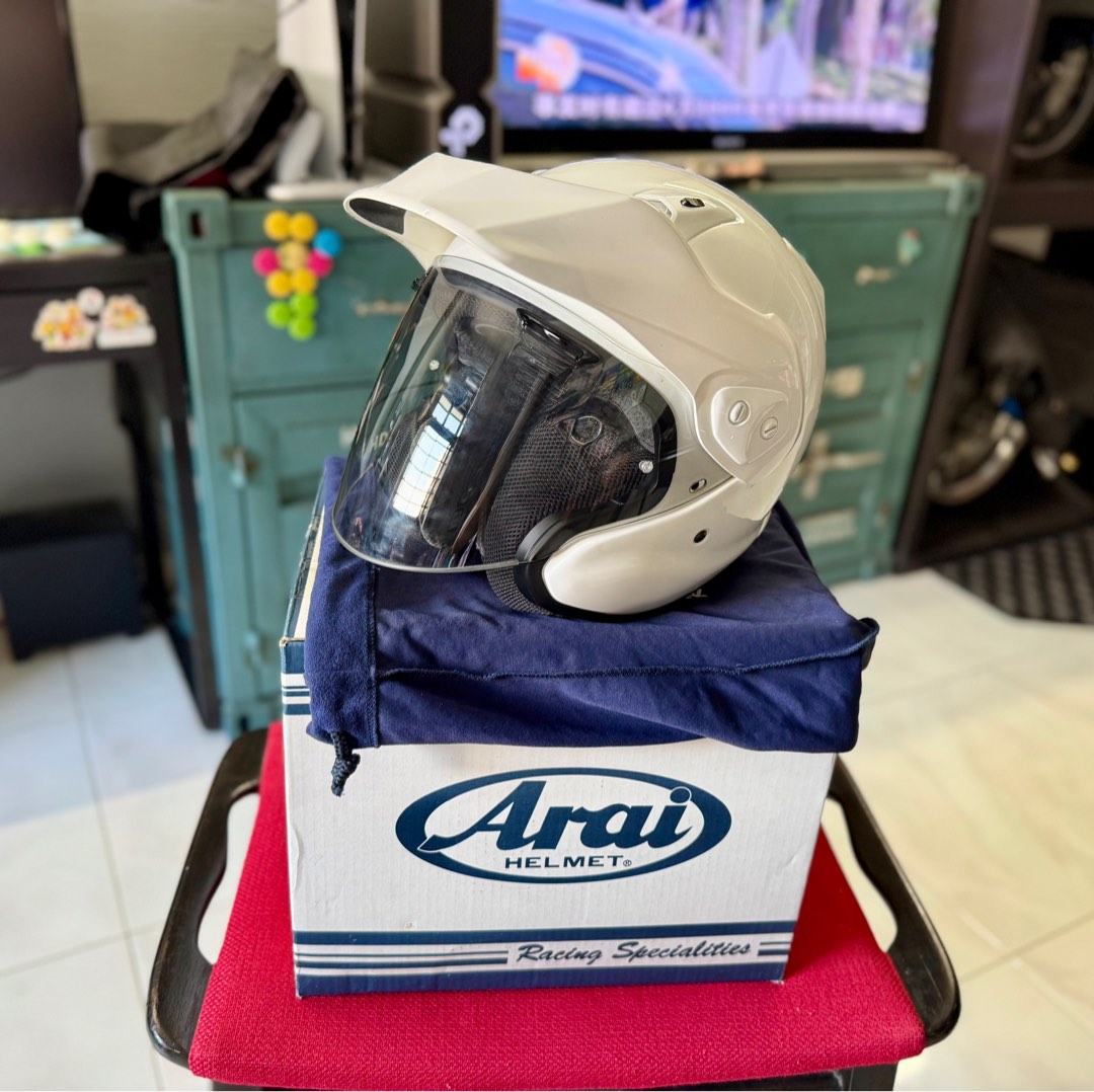 Arai CTZ Helmet L size, Motorcycles, Motorcycle Apparel on Carousell