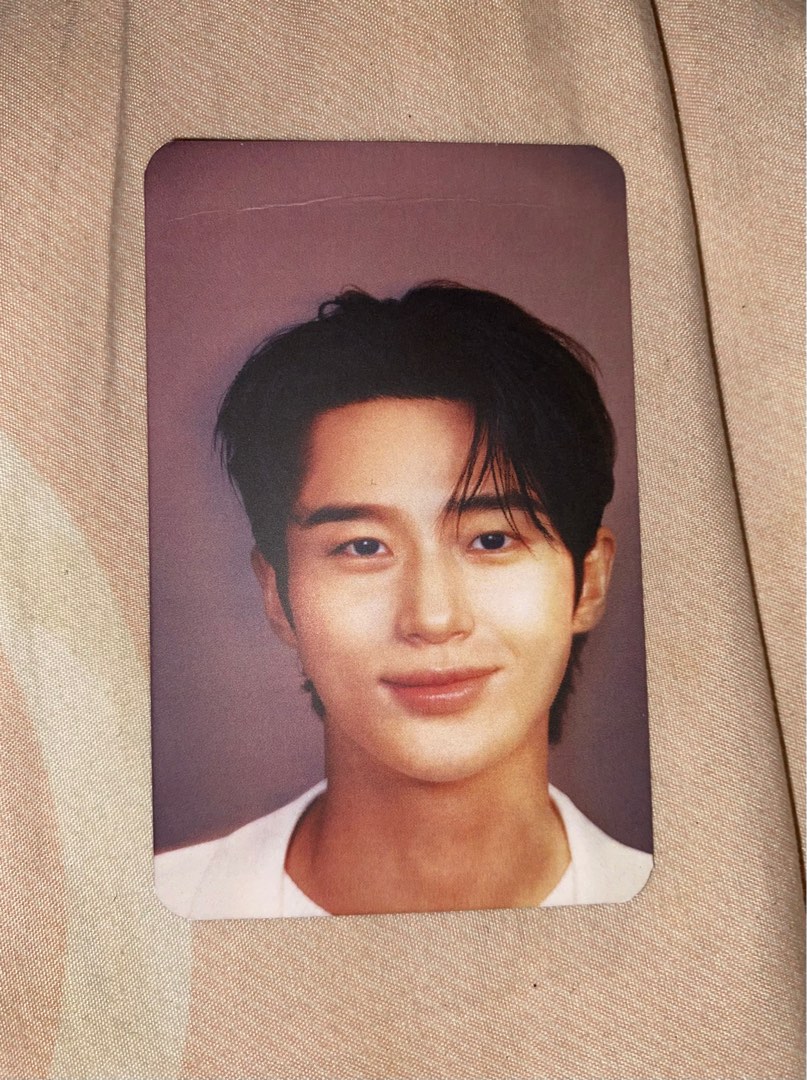 Byeon Woo-Seok Photocard Byeon Woo Seok Photocard Physiogel photocard ...
