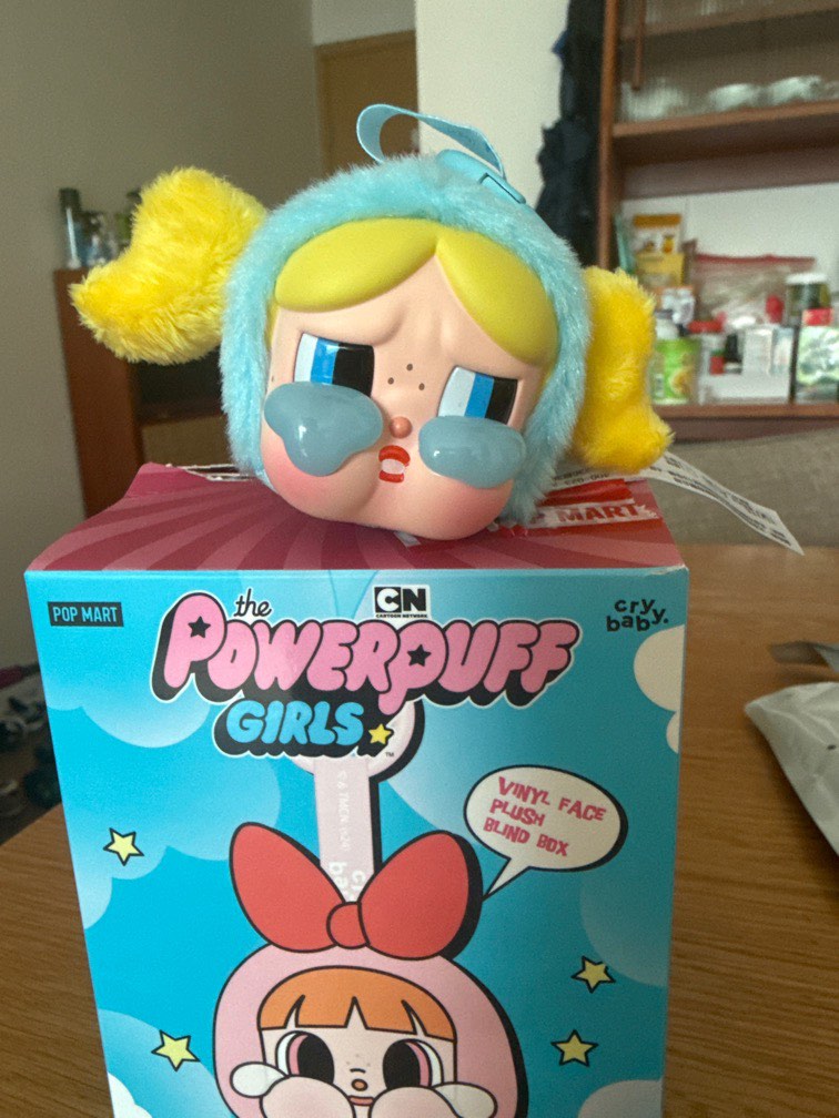 crybaby powerpuff keychain, 興趣及遊戲, 玩具 & 遊戲類 - Carousell