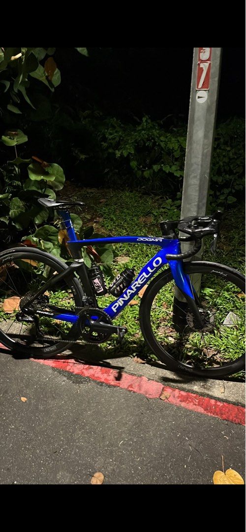 Pinarello Dogma F 51.5 Sonic Blue - Frame or full bike. **Prestine ...