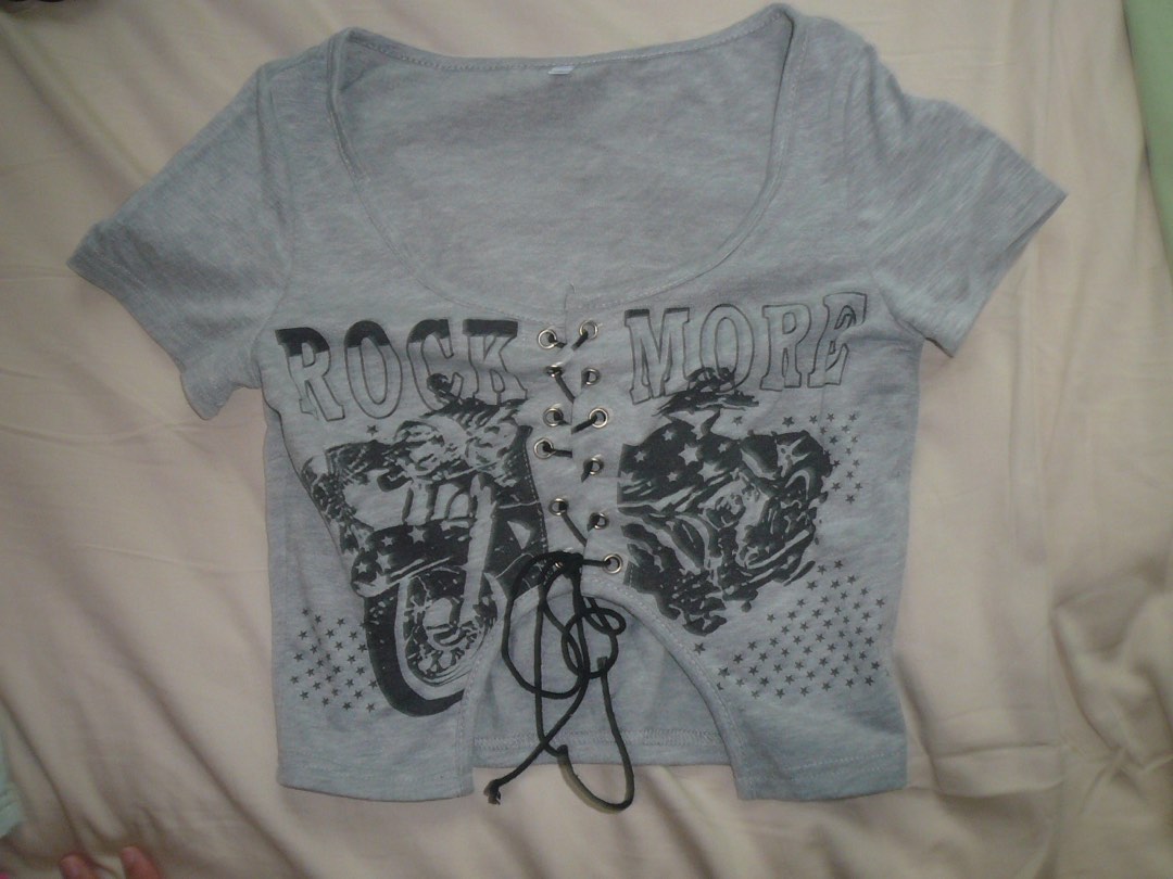 grunge layering vest, Women's Fashion, Tops, Shirts on Carousell