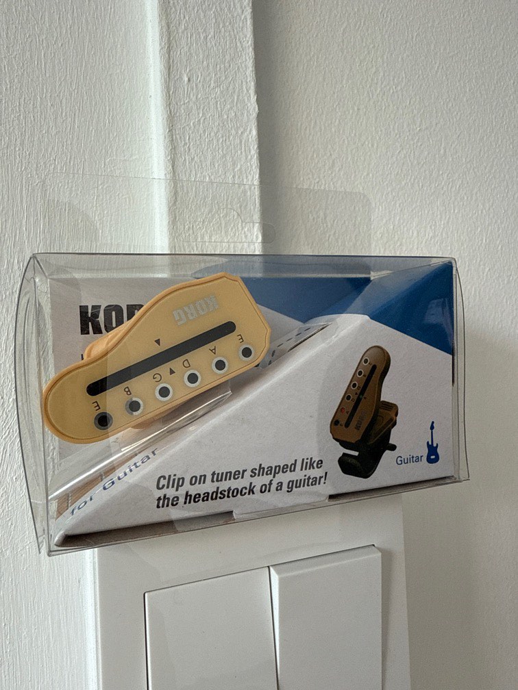 Guitar Tuner - Cilp On type, Hobbies & Toys, Music & Media, Music ...