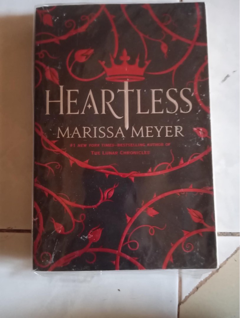 Heartless - Marissa Meyer | booktok, Hobbies & Toys, Books & Magazines ...