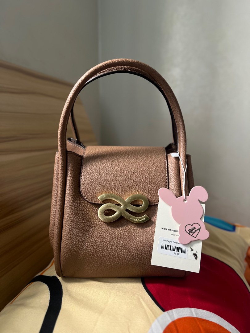 Holb Destiny 22CM, Women's Fashion, Bags & Wallets, Cross-body Bags on Carousell