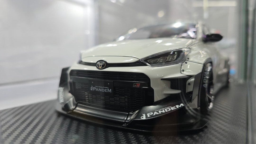 Ignition Model PANDEM GR YARIS 1/18 (4BA), Hobbies & Toys, Toys & Games ...