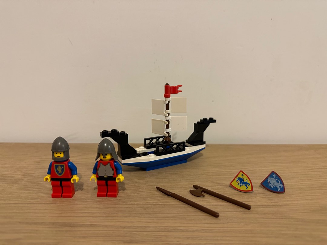 Lego 6017 Castle Crusaders King’s Oarsmen 城堡 十字軍 皇帝槳手, 興趣及遊戲, 玩具 & 遊戲類 ...