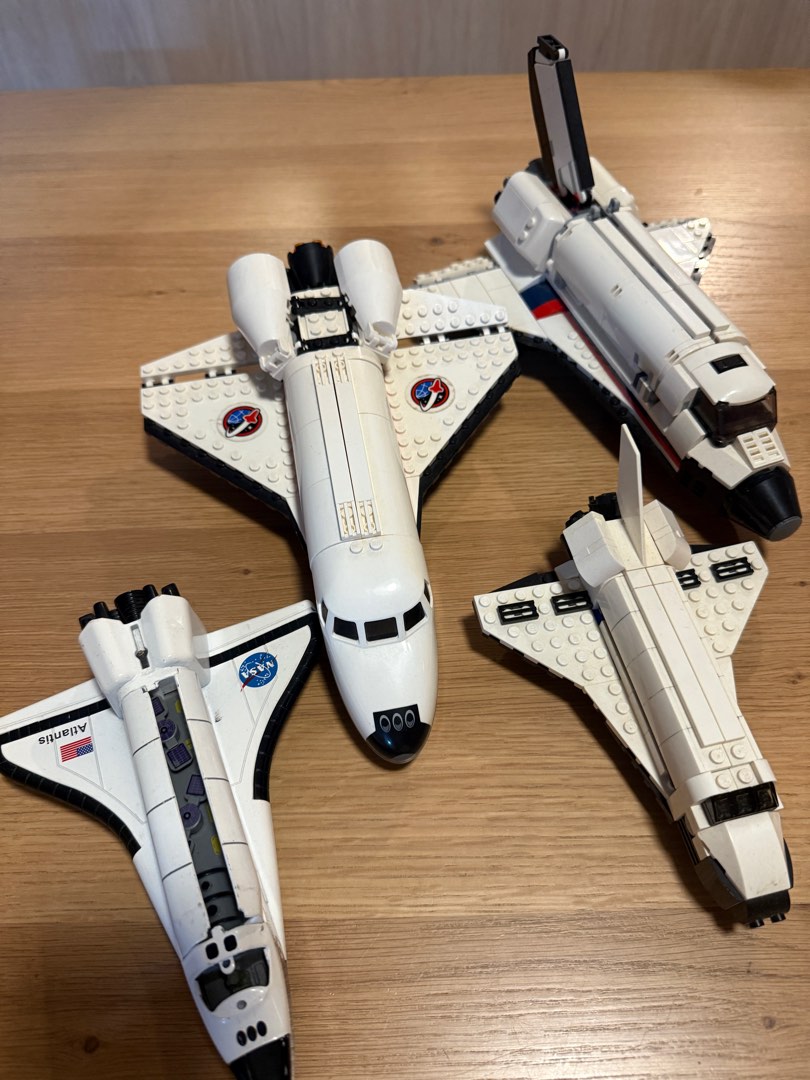 Brick space shuttles, Hobbies & Toys, Toys & Games on Carousell