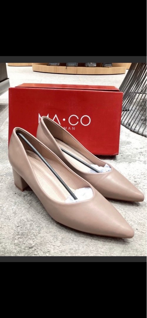 Maco Block Heel Shoes, Women's Fashion, Footwear, Heels on Carousell