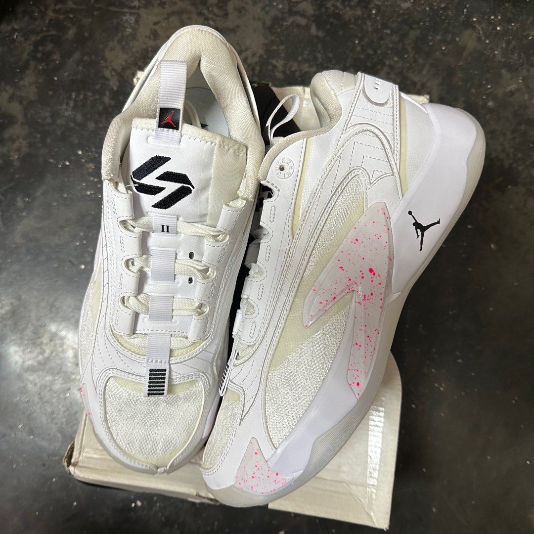 NIKE LUKA 2 HYPER PINK, Men's Fashion, Footwear, Sneakers on Carousell
